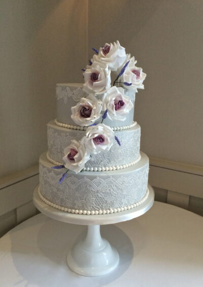 Wedding Cakes | Designer cakes by Elle