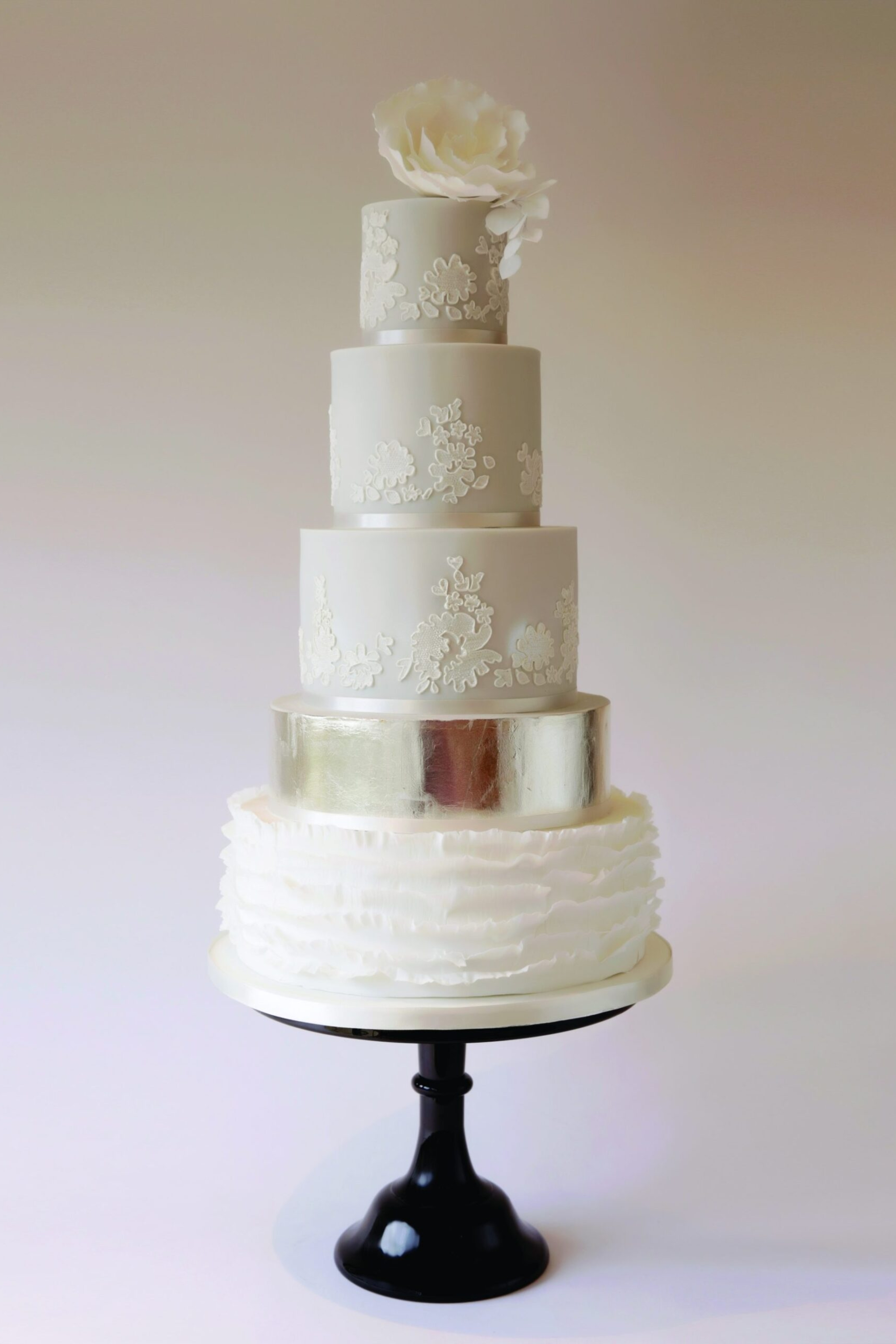 Wedding Cakes | Designer cakes by Elle